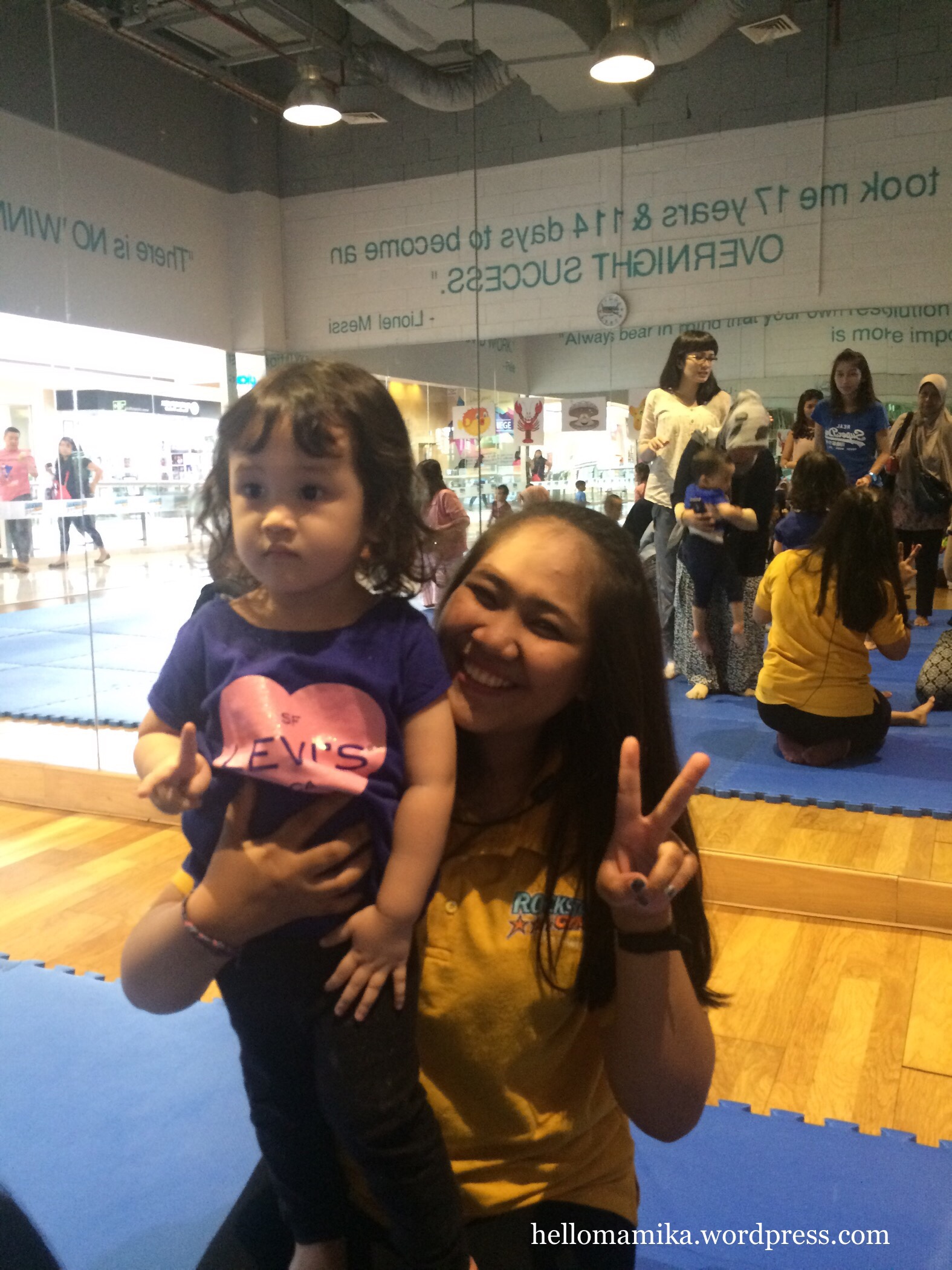 ROCKSTAR GYM, YAY OR NAY ?? – hellomamika